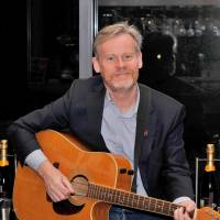 Ged Ryan Fantastic Versatile Guitar Vocal | Last Minute Musicians