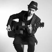 Martin Brake: Adaptable, soaring vocalist / guitarist