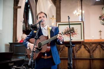 Hire Singers & Vocalists: Book a Solo Vocalist (or Duo/Trio)