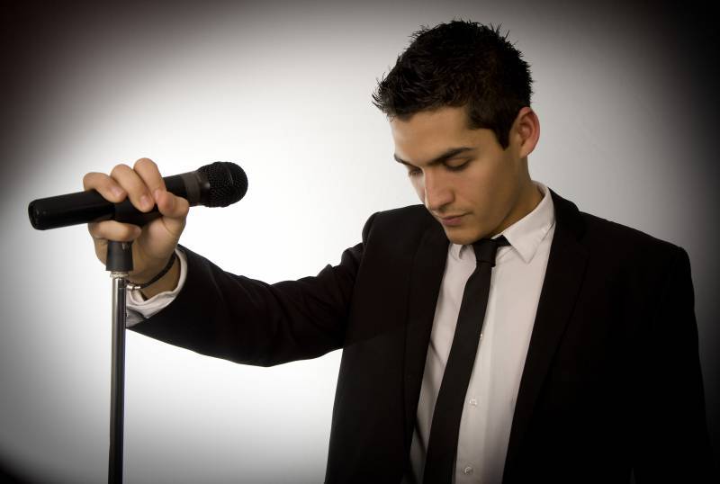 Jack Parker: Powerful, stunning singer, that will take your breath away!