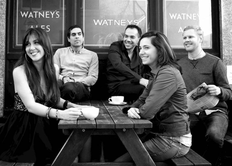 Voom: Floor­filling party classics from the sixties through to the ...