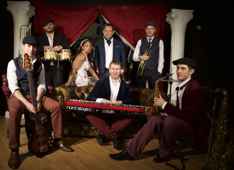 Pneuma: Contemporary and versatile soul, funk and R&B band!