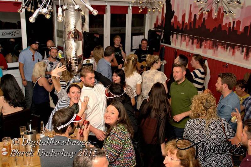 Station 2 Station Duo and Band | Last Minute Musicians