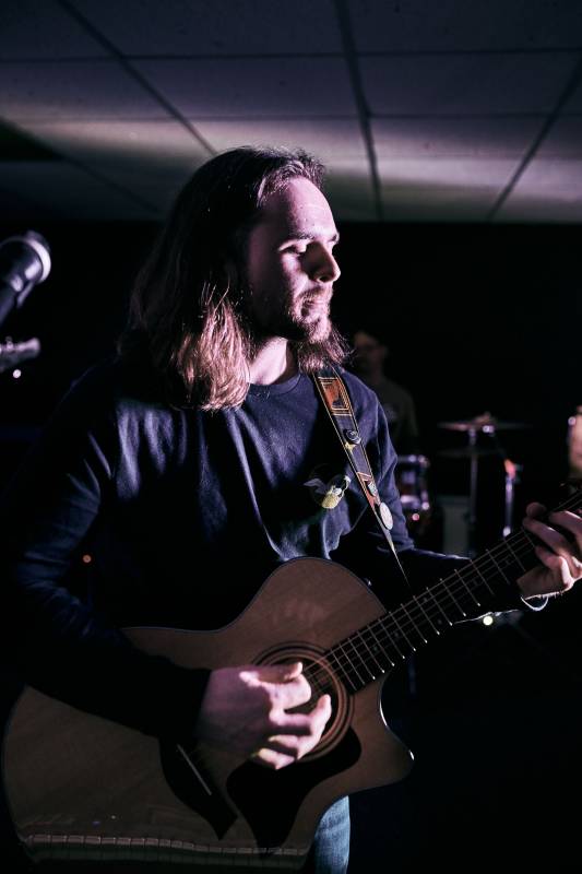 Gordon Robertson - Vocalist/Musician | Last Minute Musicians