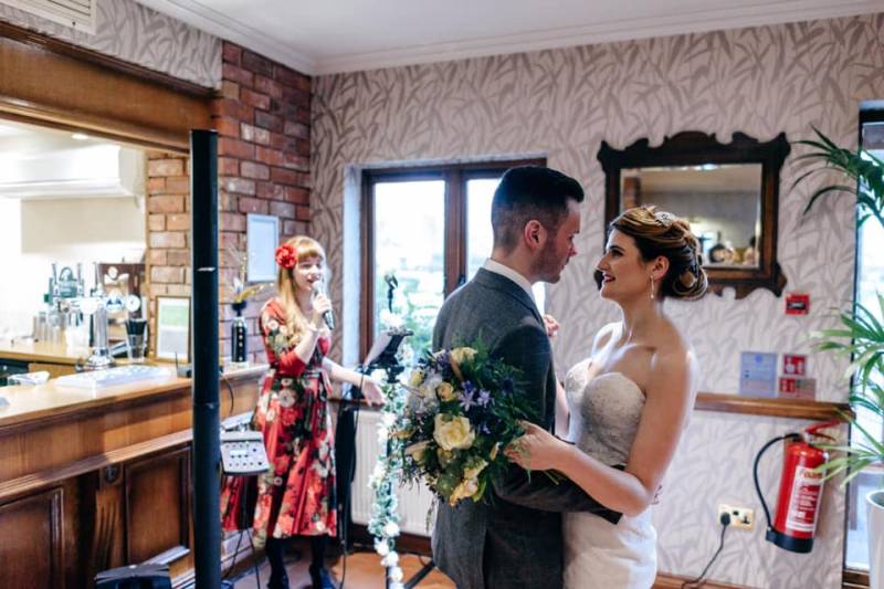 Melissa Hollick - 1940's to 1970's Singer | Last Minute Musicians