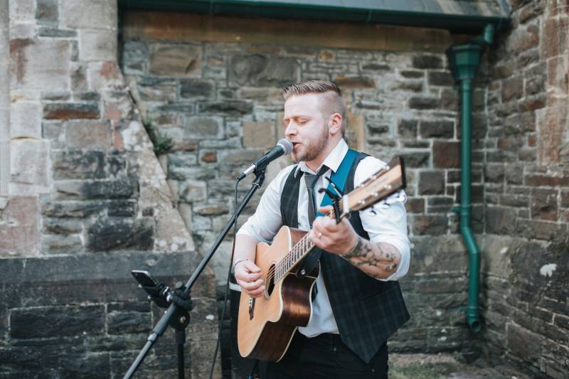 Leon Marshall | Last Minute Musicians