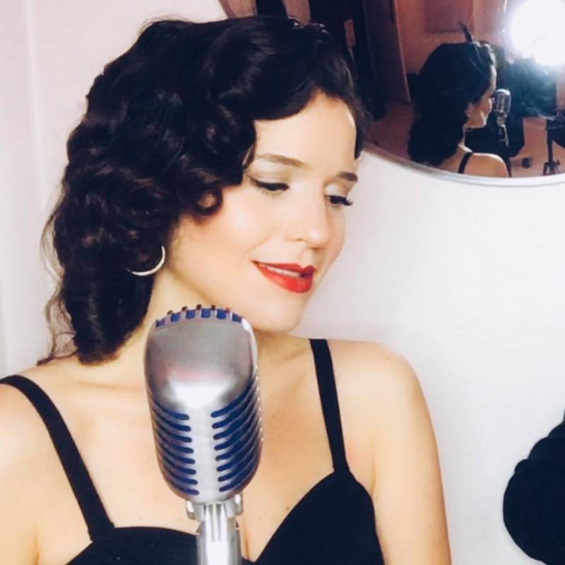 Jess - Vintage Jazz & Swing Singer | Last Minute Musicians