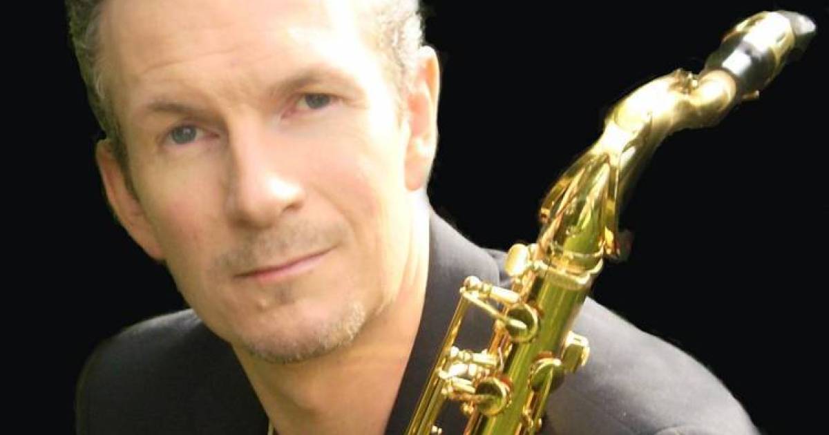 Ian Thompson (Saxophone & Vocals)... | Last Minute Musicians
