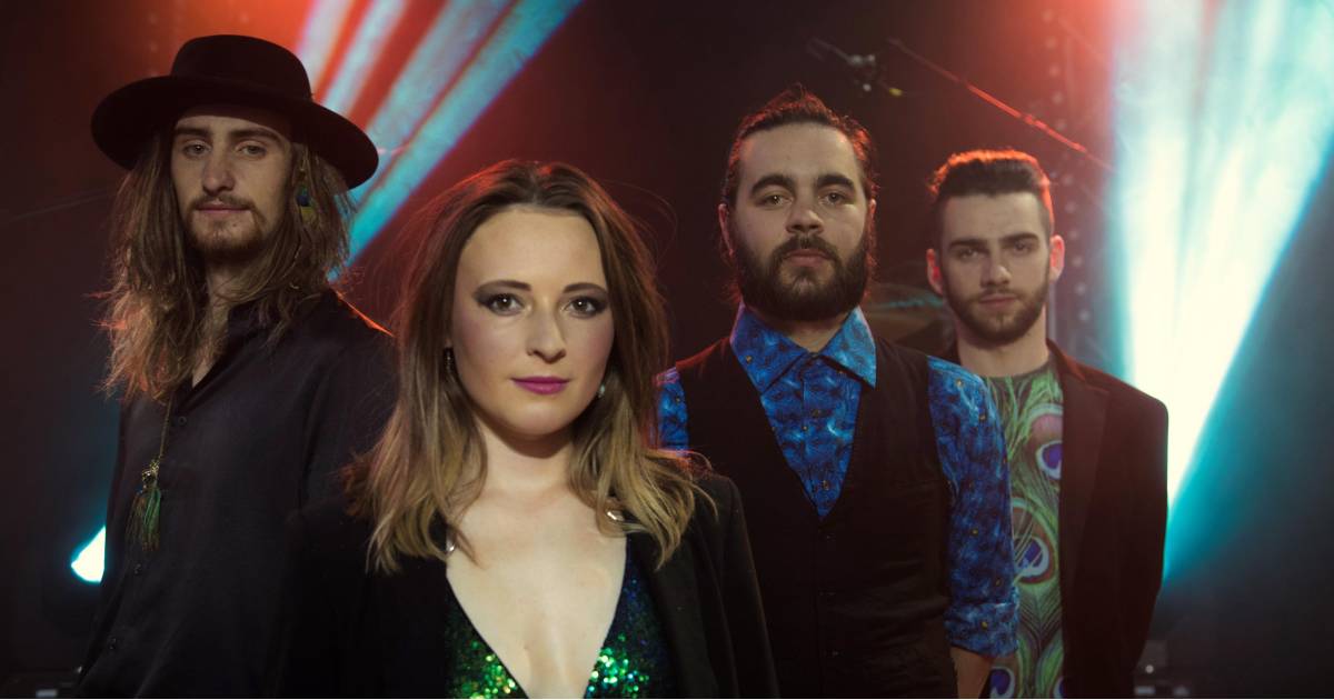 Chase: The Hottest Band On The Scene!