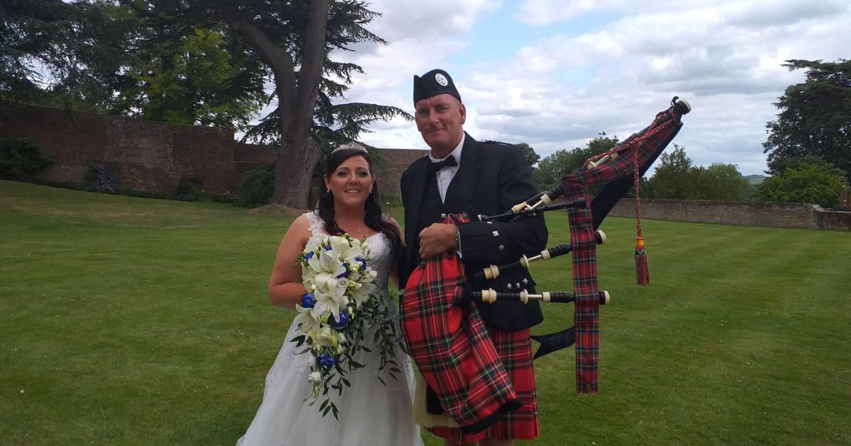 Simon - The Royal Stewart Piper | Last Minute Musicians